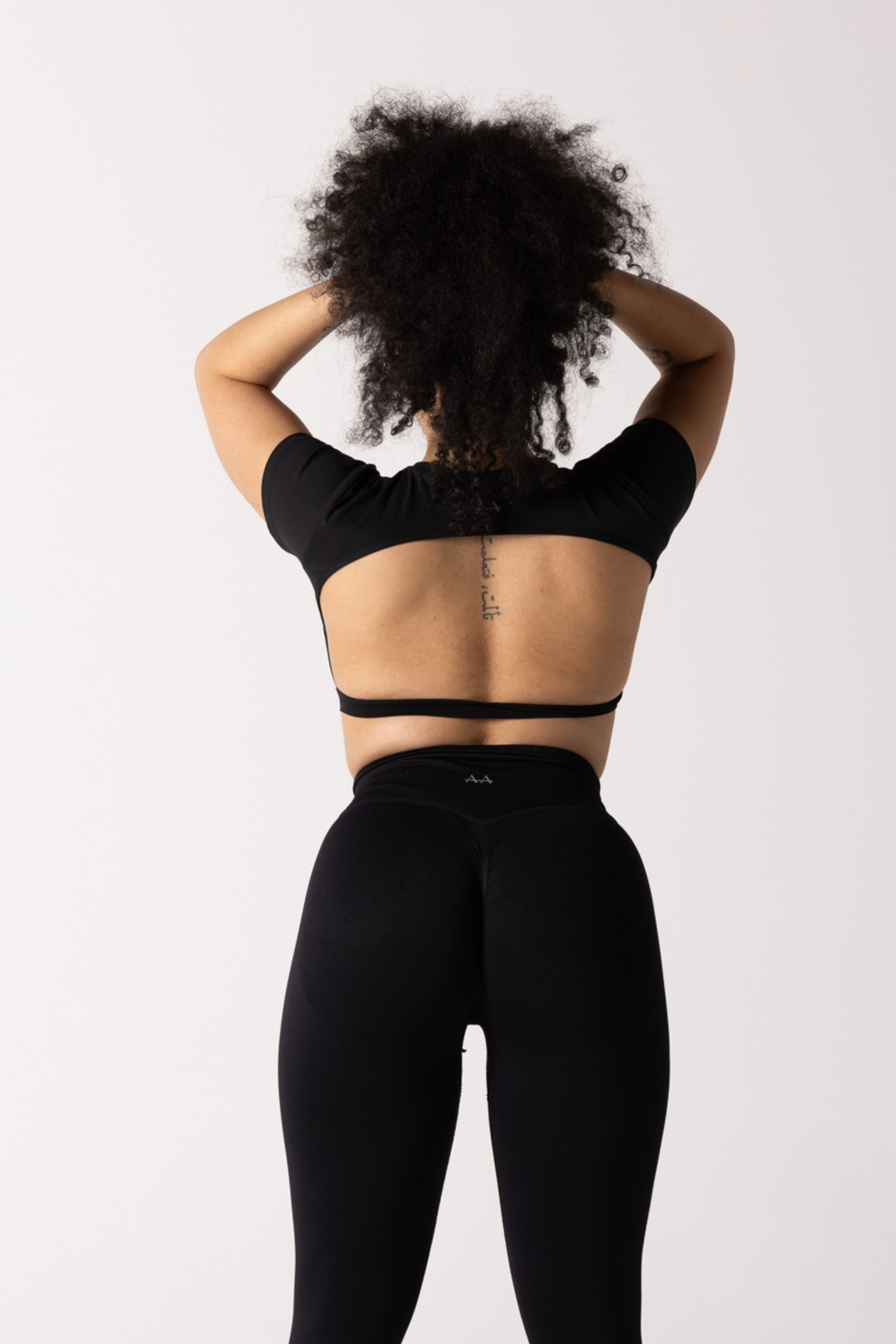 Serene Backless Crop - Black – Aligned Active